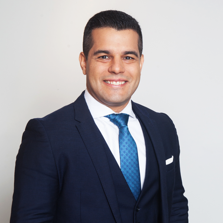 Leonardo Vasconcelos Lins Fonseca, Autor em Sturzenegger e Cavalcante